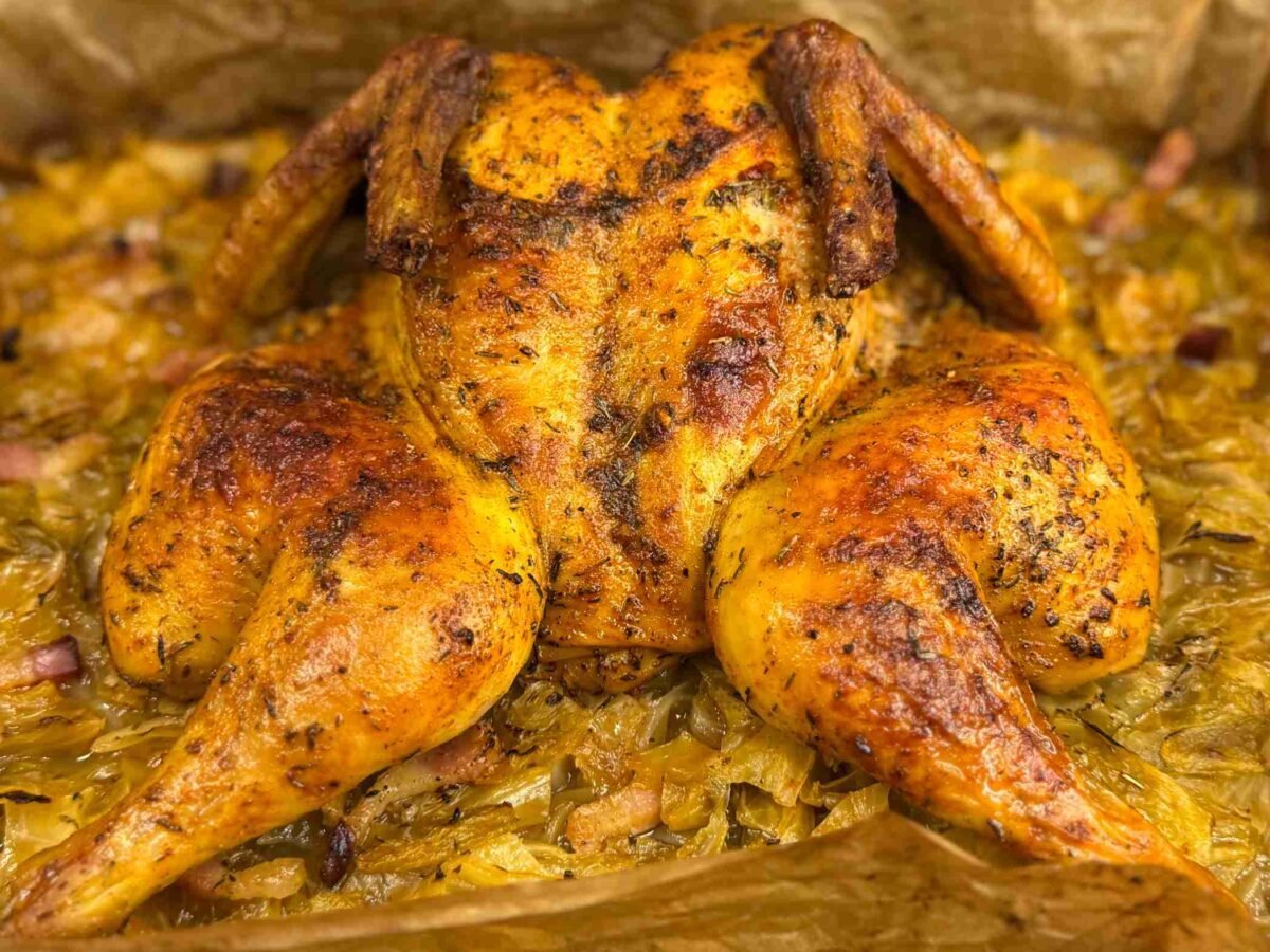 Pečeno pile sa kiselim kupusom - Recept | Na laganoj vatri